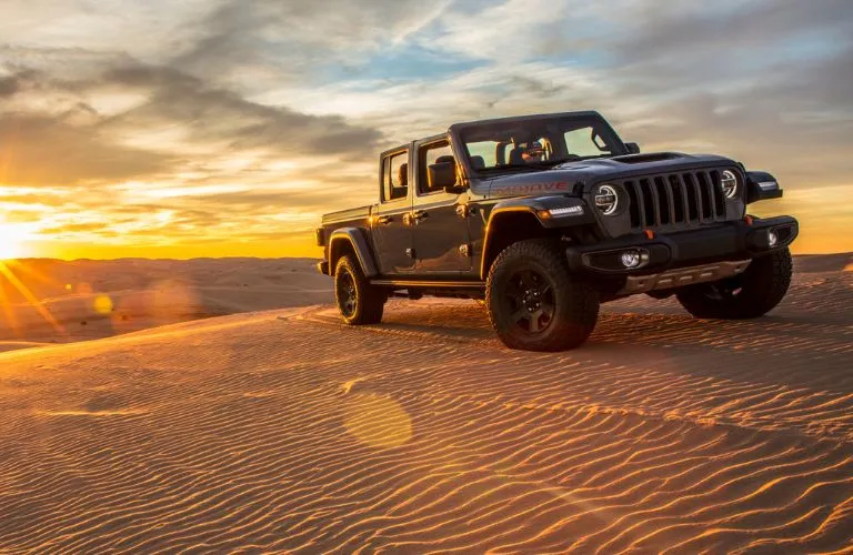 2020 Jeep Gladiator offers a variety of exterior paint color options to ...